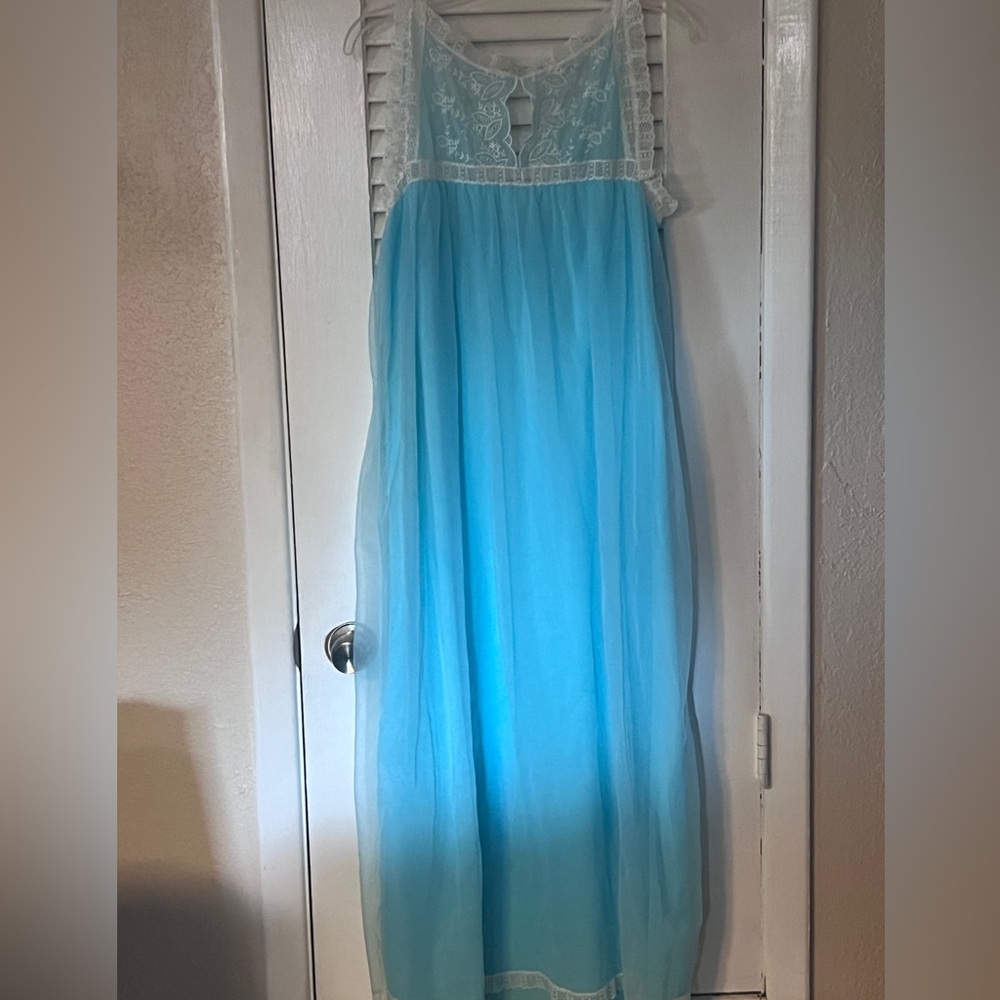 Vintage Slumber Suzy Pale Blue Maxi Length Nightgown … - Gem